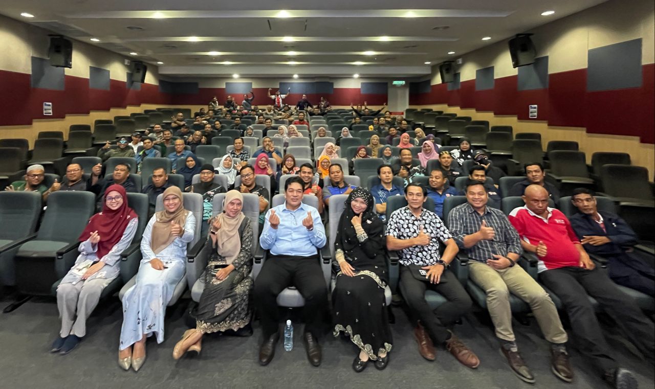 UPM-PPP TOWNHALL MENGETENGAHKAN STRATEGI KEWANGAN UNTUK PERTUMBUHAN MAMPAN